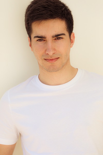 Rafael Santos – Act in Model