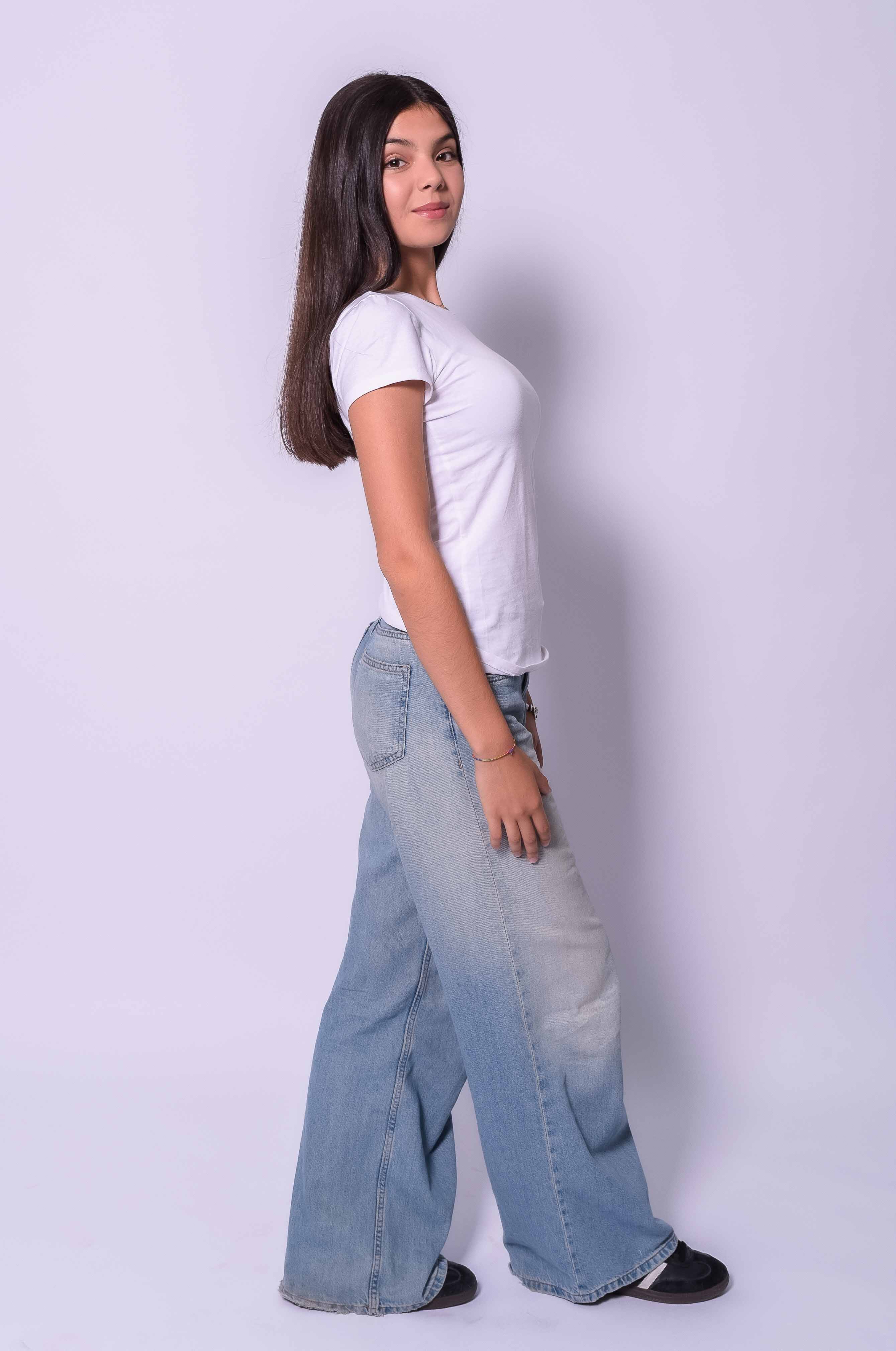 Maria Simões – Act in Model